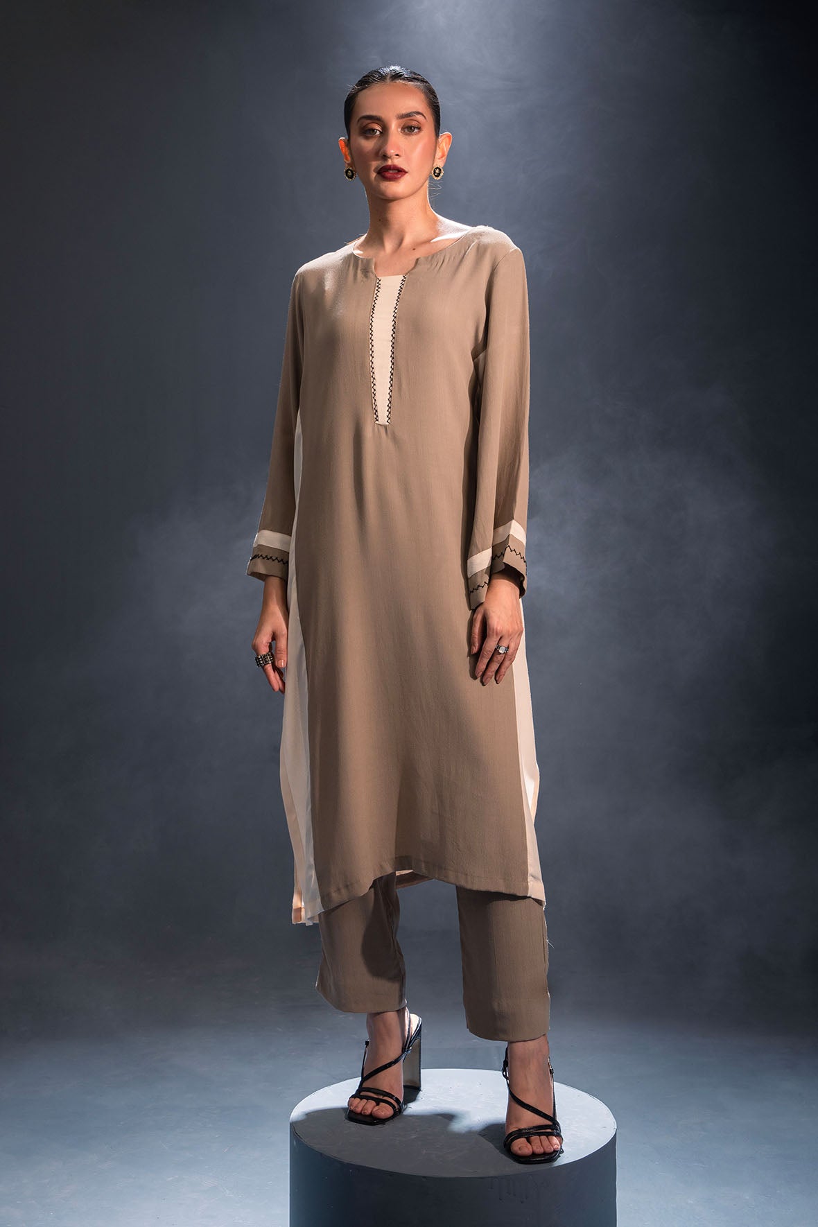 Solid Suit (RIW03) – RETRO PK