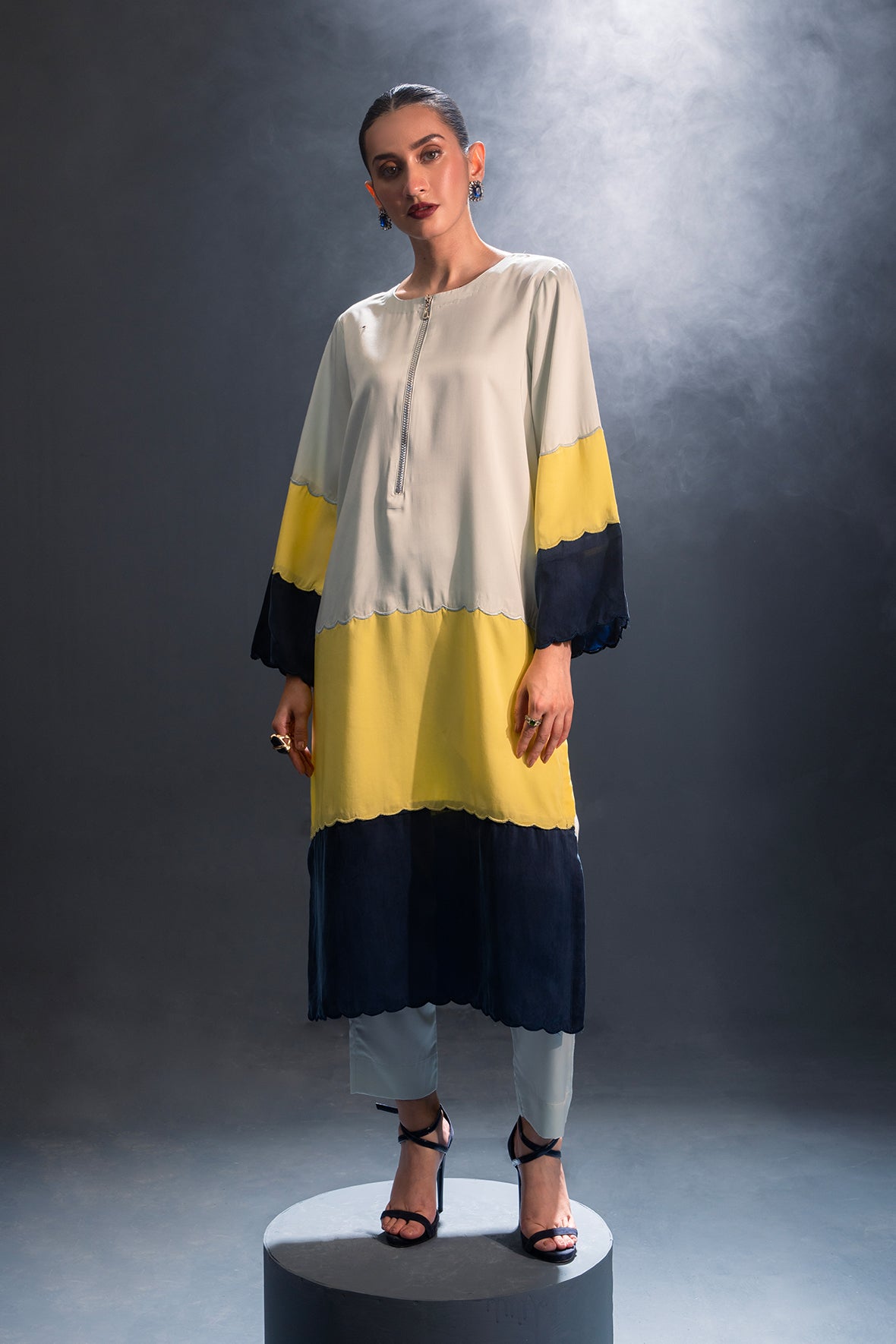 Solid Suit (RIW02) – RETRO PK